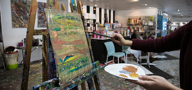 The ENTERTAINER - Art Jamming