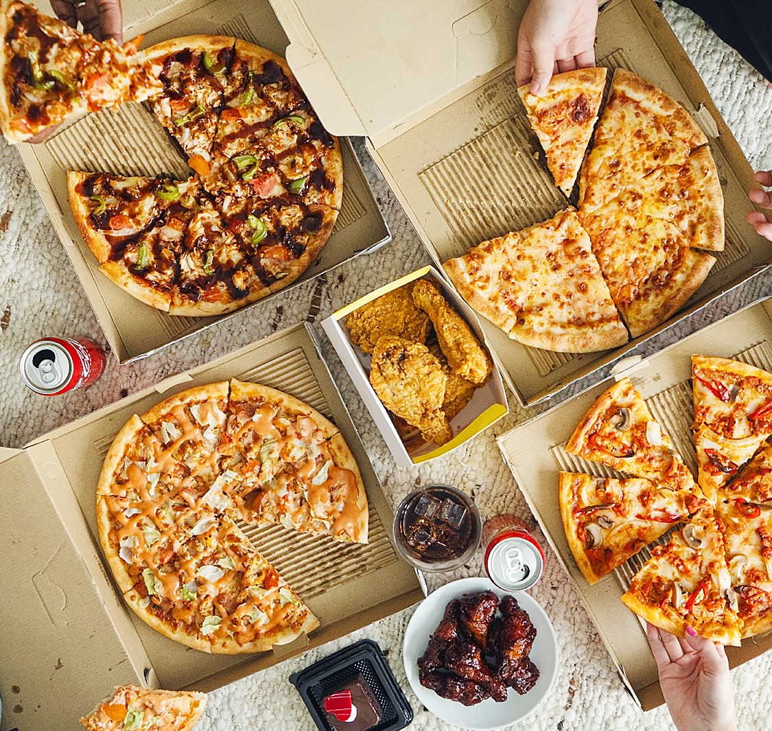 Canadian 2 For 1 Pizza | | Buy One Get One Free | The ENTERTAINER
