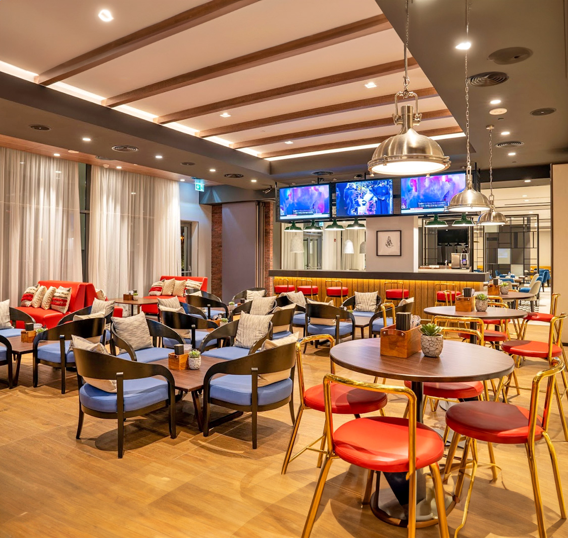 Focus Bar - Jumeirah | | Buy One Get One Free | The ENTERTAINER
