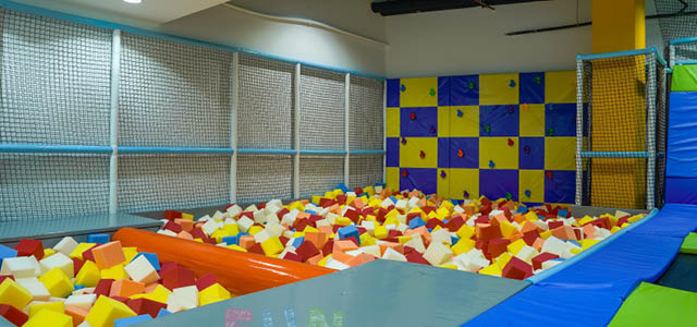 حديقة فن زون الترفيهية | السالمية | Buy One Get One Free | The ENTERTAINER