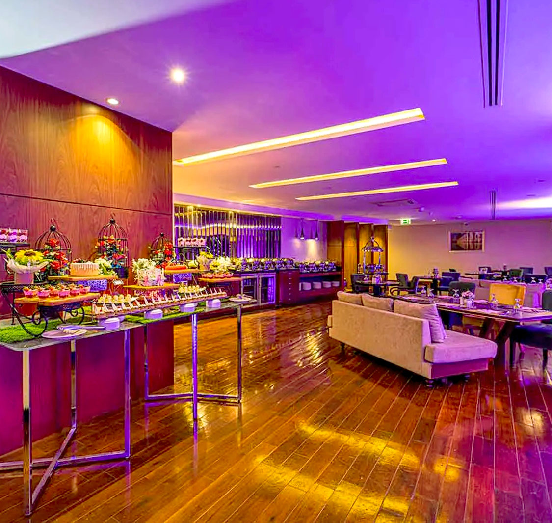 Metro Restaurant | | Buy One Get One Free | The ENTERTAINER