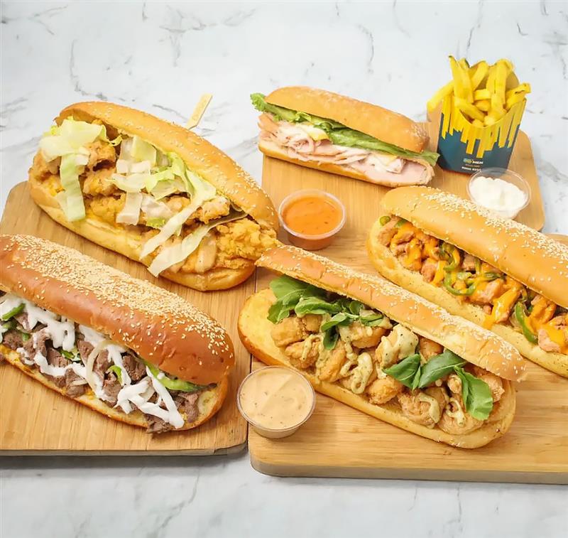 Mo'men Restaurant | | Buy One Get One Free | The ENTERTAINER