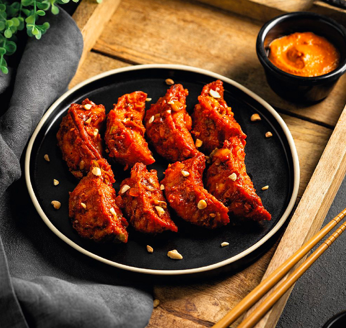 Momo Bros | | Buy One Get One Free | The ENTERTAINER