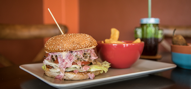 The ENTERTAINER - Peppa Jacks